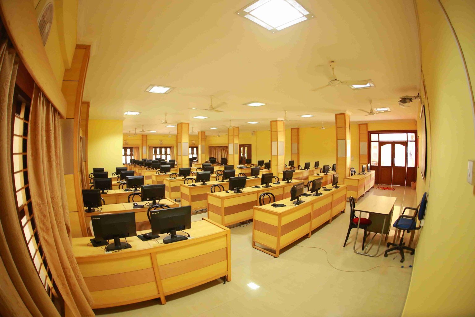 Lab Computer - Kristu Jyoti College of Management & Technology : Kristu ...